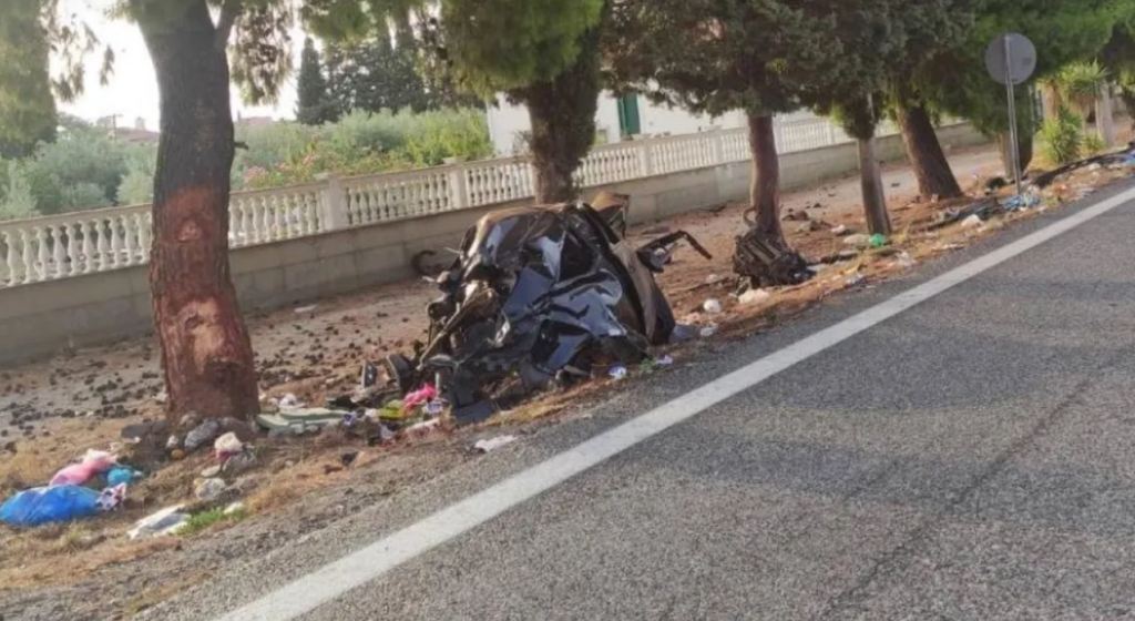 Τραγωδία στο Γαλαξίδι: Ο 24χρονος και η 21χρονη σκοτώθηκαν για να μην ...
